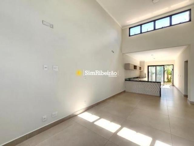 Casa a venda no condomínio Valência. Bairro Jardim Valência
