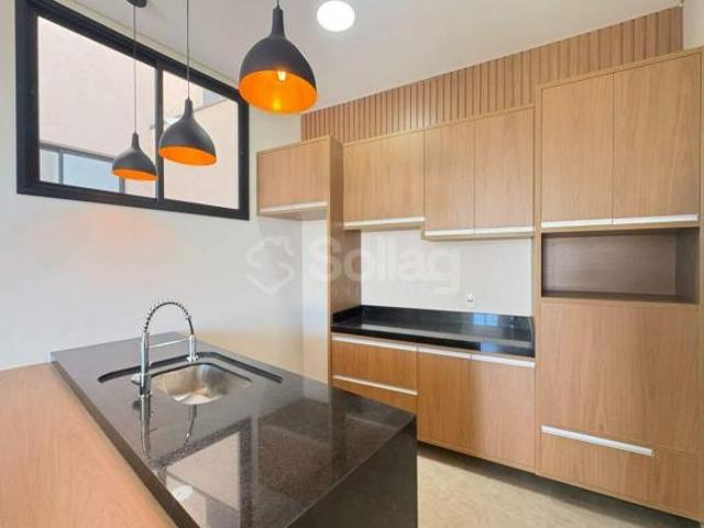Casa á venda no Condomínio Vila do Sol na cidade Valinhos, interior de São Paulo