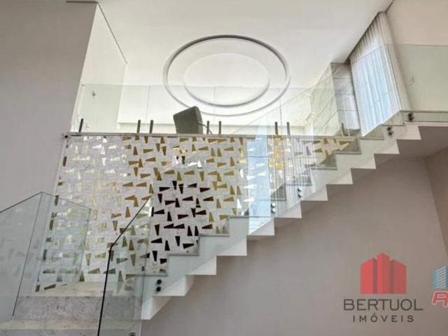 Casa a Venda no Condominio Vila Lombarda Valinhos/SP