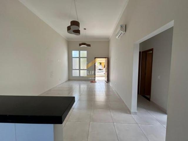Casa à Venda no Condomínio Vila Paraty – Conforto e Praticidade