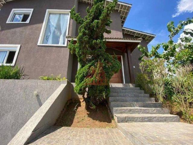 Casa à Venda no Condomínio Vila Rica