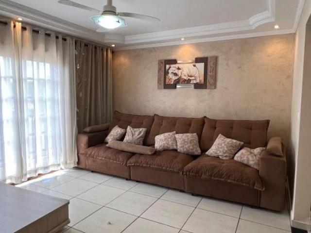 Casa à venda no Condomínio Villa Verde em Franco da Rocha, 03 dormitórios