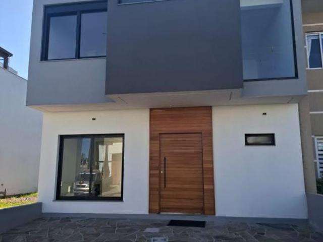 Casa à Venda no Condomínio Villa Amalfi – Porto Alegre/RS