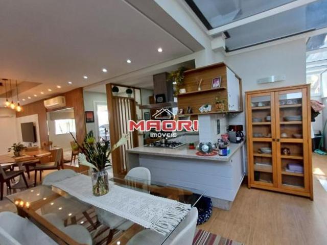 Casa à venda no Condomínio Villa Araucária em Valinhos