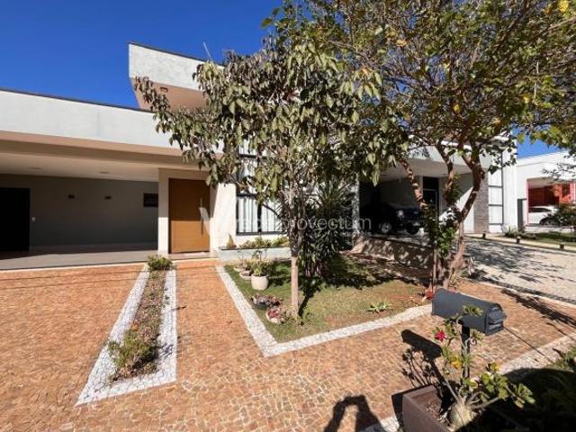 Casa à venda, no condomínio Villa Bela Siena