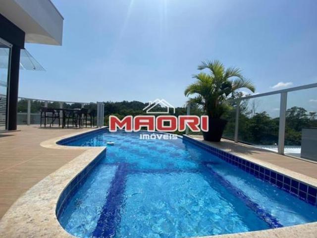 Casa à venda no Condomínio Villa Lombarda em Valinhos