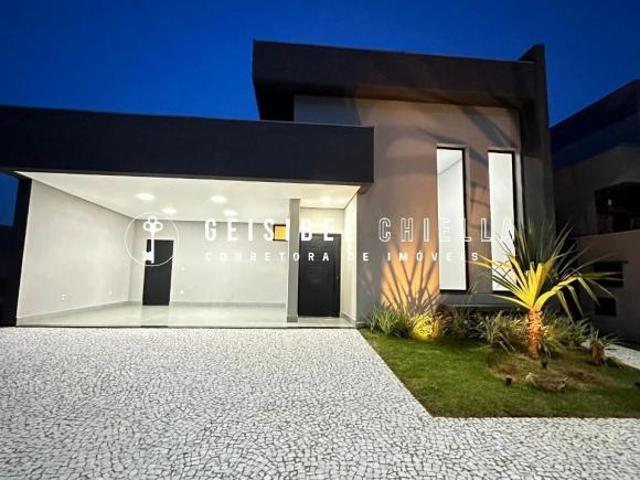 Casa a venda no Condomínio Villa Piemonte
