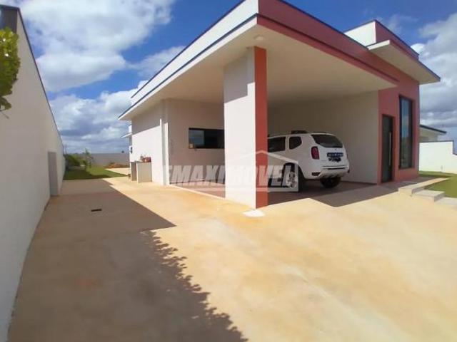Casa á venda no condomínio Village Araçoiaba