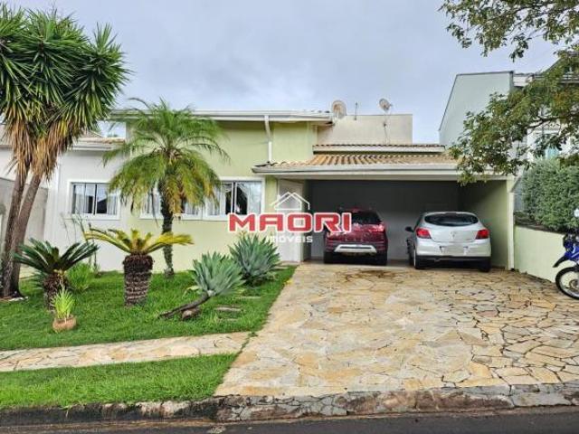 Casa à venda no Condomínio Village Fiorentino em Valinhos