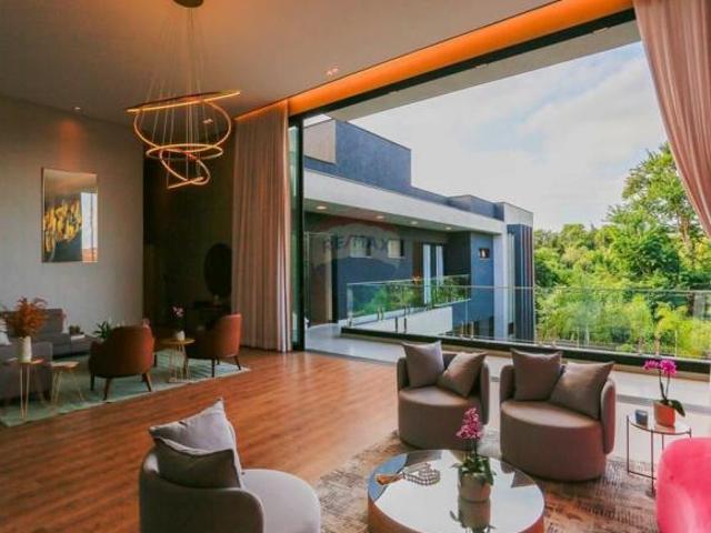 Casa á venda no Condominio Village Ipanema II R$ 3.450.000,00