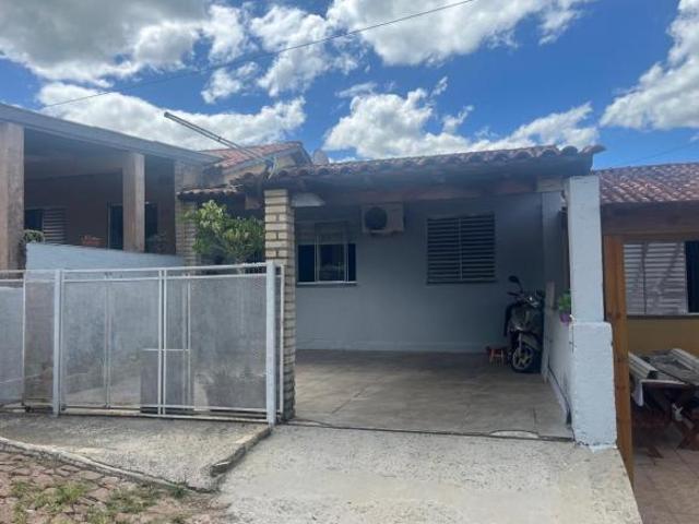 Casa à venda no Condomínio Village Tarumã – Viamão