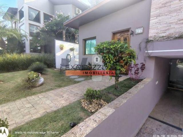 Casa a Venda no Condominio Village Taubate 4 Dormitorios