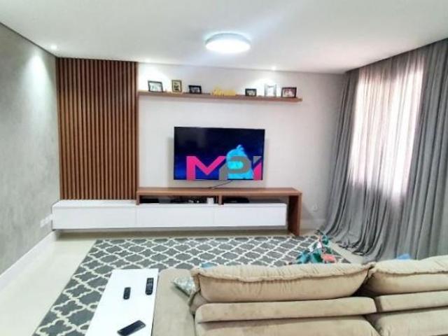 CASA A VENDA NO CONDOMÍNIO VILLAGGIO CAPRICCIO BAIRRO RAINHA LOUVEIRA/SP. 03 QUARTOS ÁREA DE L