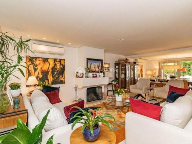 Casa à venda no condomínio Villagio Treviso Três Figueiras, Porto Alegre