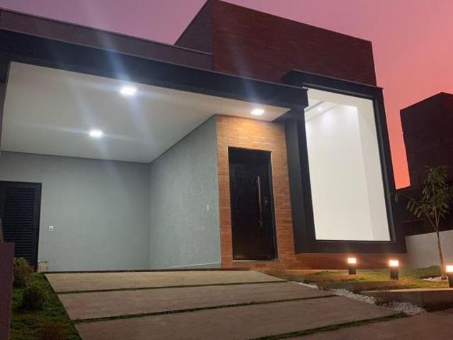 Casa à Venda no Condominio Villagio Wanel, com 3 suítes, 2 vagas e Área Gourmet