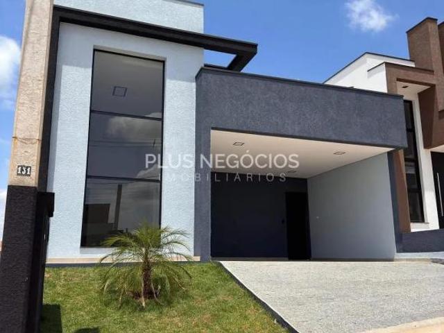 Casa à venda no Condomínio Villagio Wanel Completíssimo. Casa novinha e com acabamento de qualida