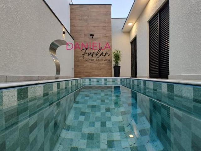 Casa à Venda no Condomínio Villagio Wanel em Sorocaba SP