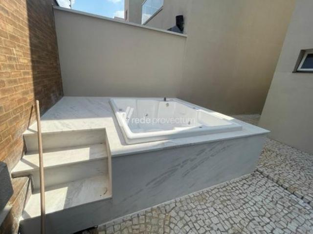 Casa á venda no Condomínio Villagio Di Capri. Paulínia