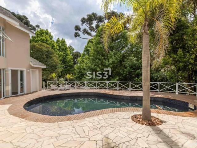 Casa à venda no Condomínio Villagio Moudon | Santa