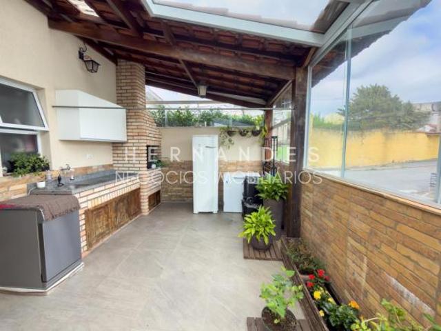 Casa à venda no Condomínio Villagio Paradiso