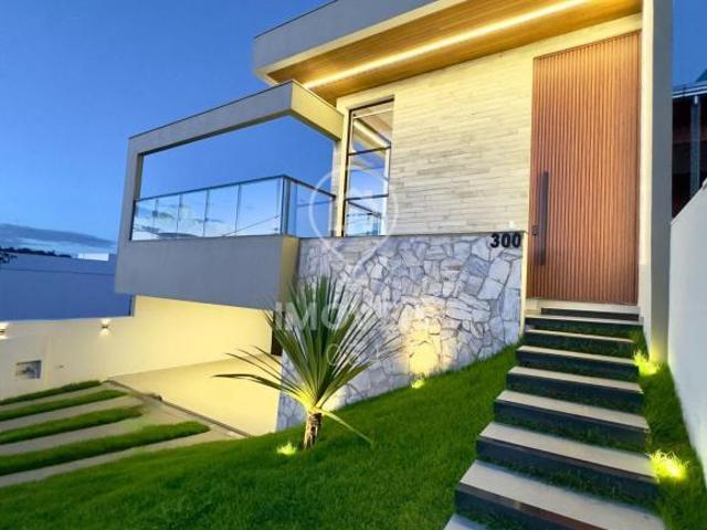 Casa à Venda no Condomínio Villagio Park em Araxá MG