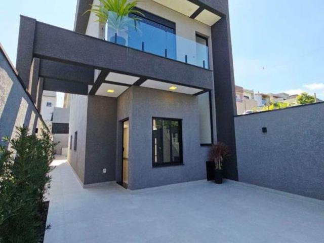 Casa com 135 m² e 3 quartos à venda no Condomínio Villas do Jaguari Santana de Parnaíba SP