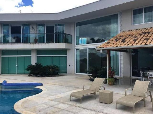 Casa à venda no condomínio Ville De Montagne