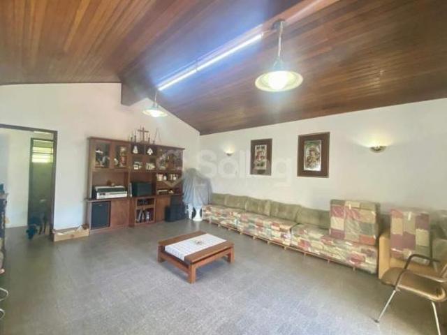 Casa à venda no Condomínio Vista Alegre Sede em Vinhedo interior de São Paulo