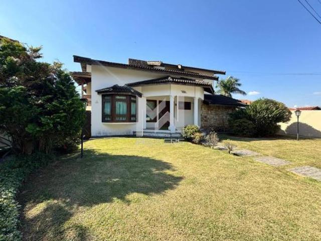 Casa à venda no Condomínio Vista Alegre Sede em Vinhedo SP
