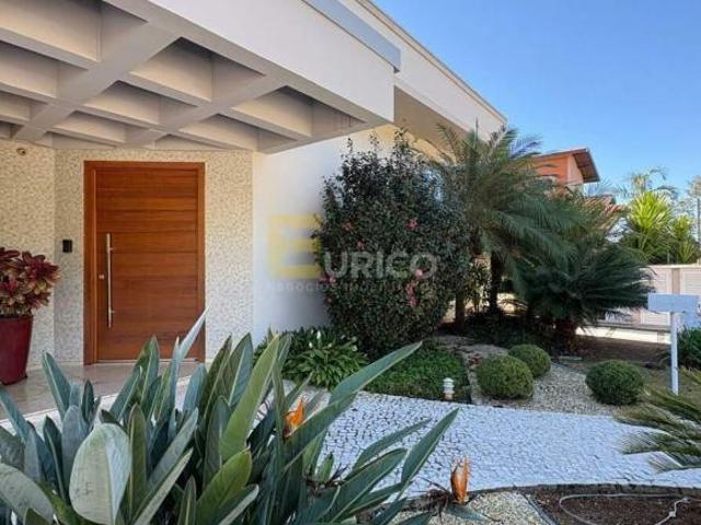 Casa à venda no Condomínio Vista Alegre Vinhedo SP