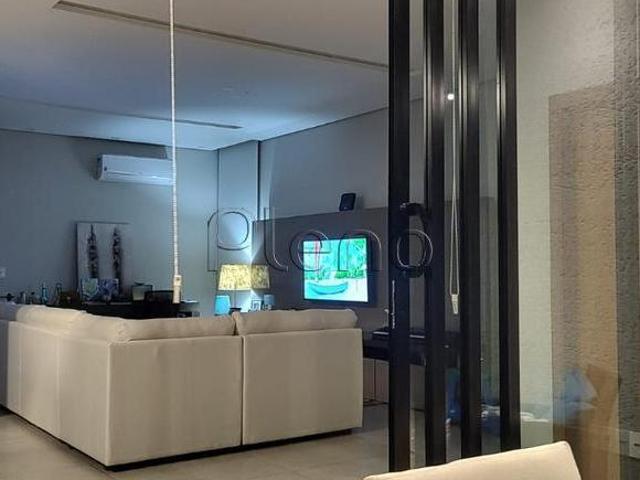 Casa à Venda no Condomínio Vita Verdi em Valinhos, no bairro Pinheiro