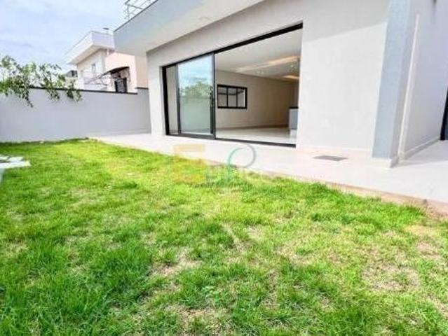 Casa à venda no Condomínio Vita Verdi em Valinhos/SP