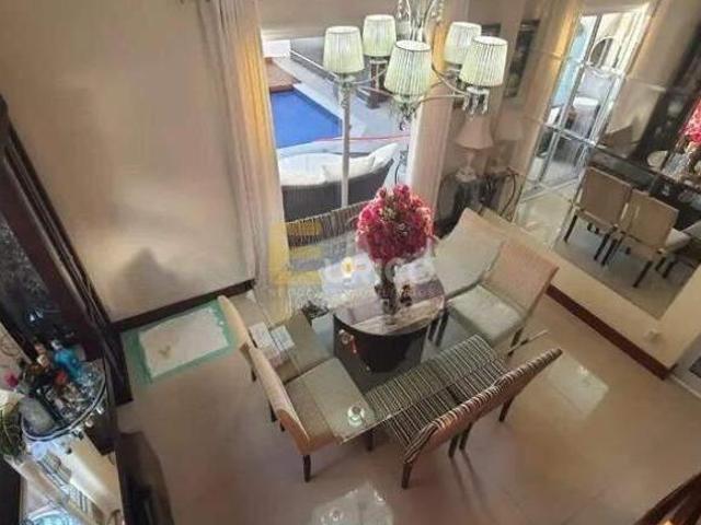 Casa em condomínio à venda no Condomínio Vivenda das Cerejeiras em Valinhos/SP