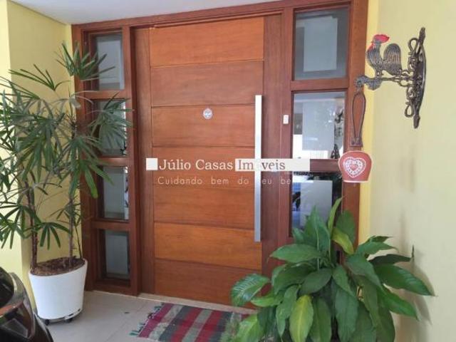Casa a venda no condomínio Vivendas do lago