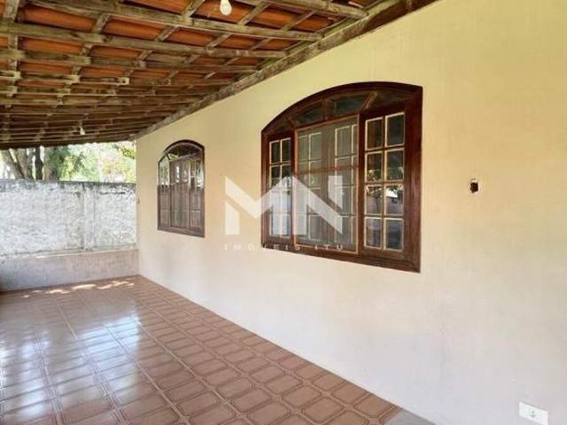 Casa á Venda no Condomínio Zuleika Jabour em Salto/SP