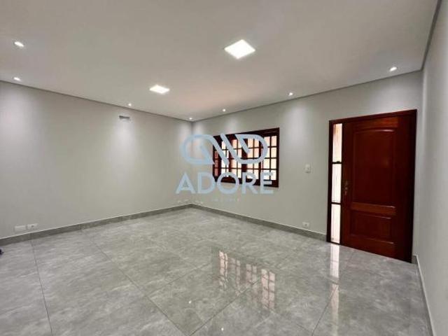 Casa à venda no Condomínio Zuleika Jabour Salto/SP