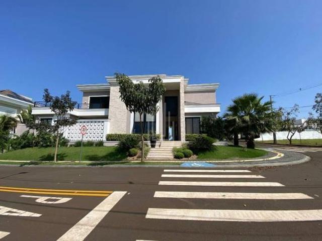 Casa à venda no Condomínio Águas Claras em Foz do Iguaçu