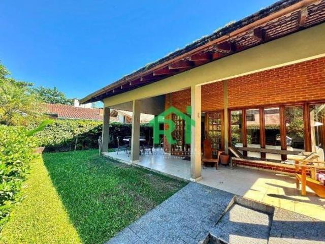 Casa à venda no Condomínio Albamar, 3 Quartos, 2 Vagas, Guarujá SP