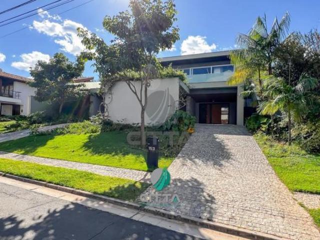 Casa à Venda no Condomínio Alphaville Campinas, em Campinas/SP