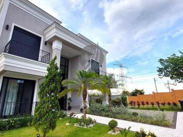 Casa à Venda no Condomínio Alphaville D. Pedro 3 em Campinas SP