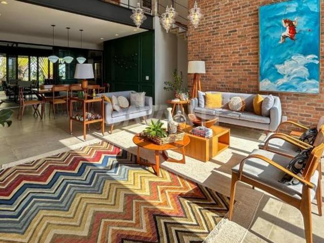 Casa à venda no Condomínio Alphaville Dom Pedro Residencial 3 em Campinas na Dav