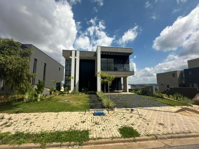 Casa a venda no Condomínio Alphaville Vespasiano MG