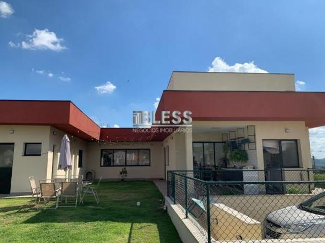 CASA Á VENDA NO CONDOMINIO ALTO PADRÃO RESIDENCIAL MONTES CLAROS ITUPEVA