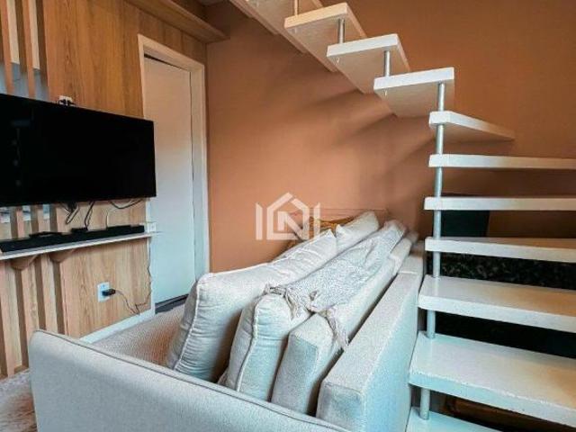 Casa à venda no condomínio Astecas