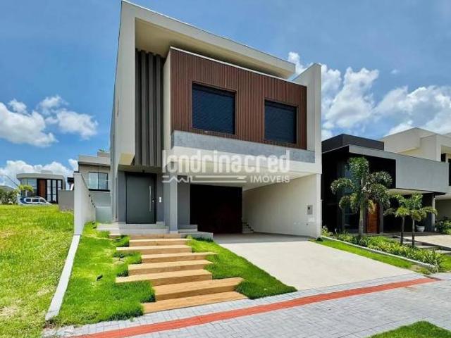 Casa à venda no Condomínio Arangua, 3 suítes, 209 m² útil, 4 vagas, condomínio com lazer completo e