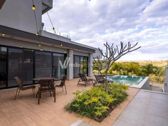 Casa à Venda no Condomínio Arborais em Campinas/SP 450 m², 3 Suítes e Vista para