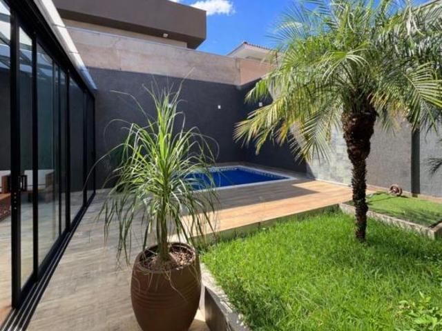 Casa à venda no condomínio Aruã Brisas em Mogi das Cruzes