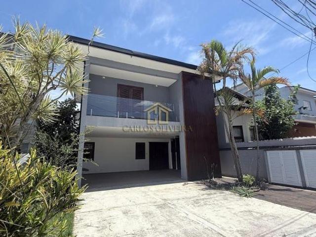 Casa à Venda no Condomínio Aruã, Mogi das Cruzes/SP