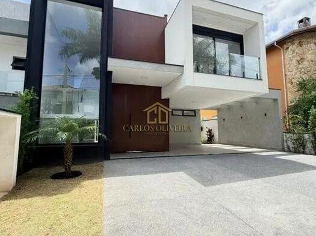 Casa à Venda no Condomínio Aruã, Mogi das Cruzes/SP