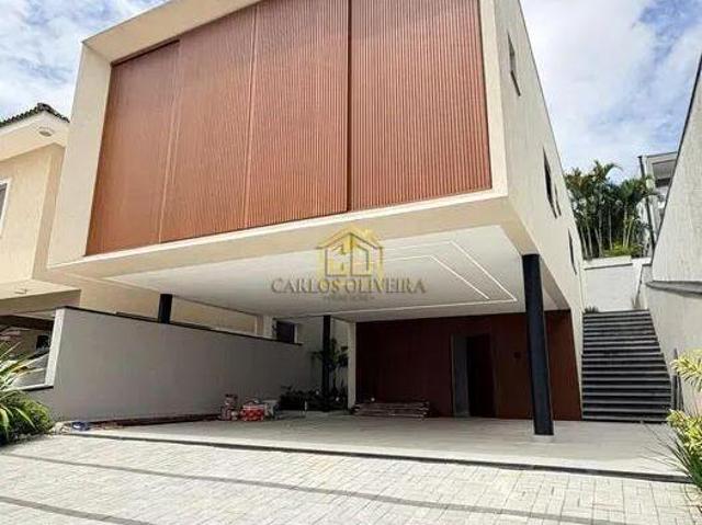 Casa à Venda no Condomínio Aruã, Mogi das Cruzes/SP